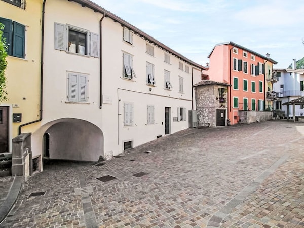 Gezellig Appartement Voor 4 Personen Met Wifi, Airco, Tv, Patio En Parking - Riva del Garda