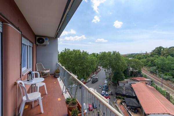 Katia House Elegant Penthouse 10 Minutes From The Wonderful Historic Center Of Rome - Roma