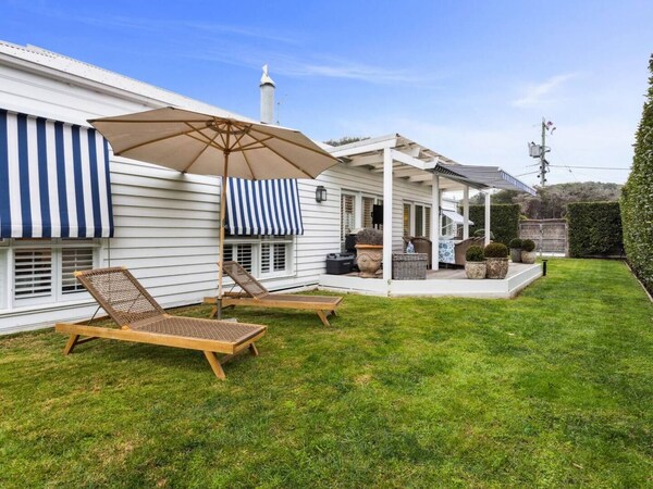 Byron..... - Portsea