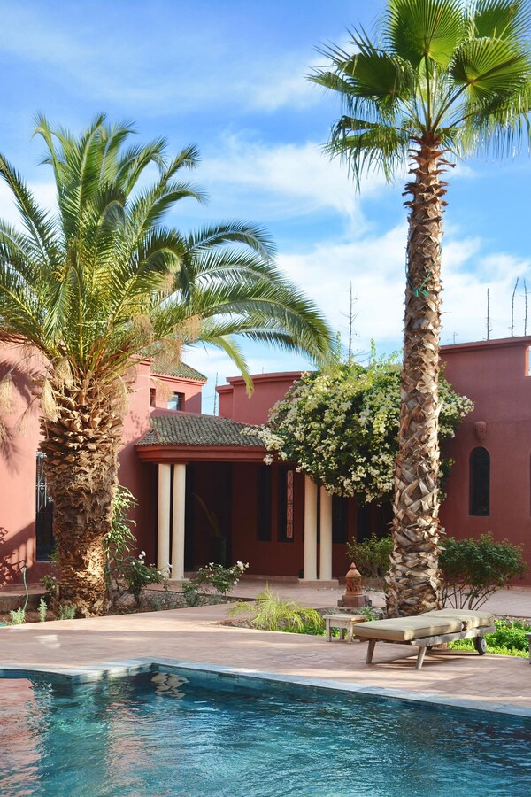 Luxury Atlas View | Private Cook | Free Breakfast| 15 Min From The Koutoubia - 모로코