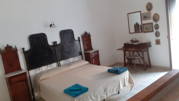 Contrada Canalisi An Experience On A Rustic But Charming Farm. - Noto