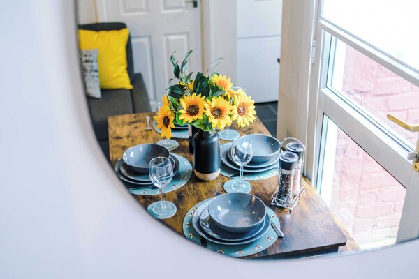 Ideal 3-bed Home, Great For Groups! - Liverpool