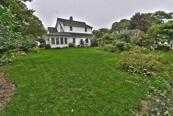3-bedroom House In Beautiful South Bend With Ac, Wifi Short Walk To Nd - Notre Dame, IN