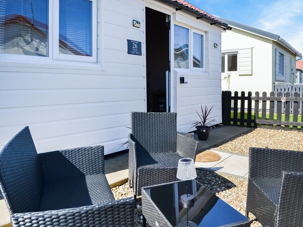 We Love This Holiday Park With Its Direct Beach Access And Play Parks For Children. - Flamborough