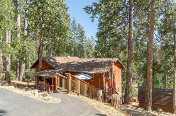 Double Decker Cabin Retreat  Peaceful Getaway In Arnold - Murphys, CA