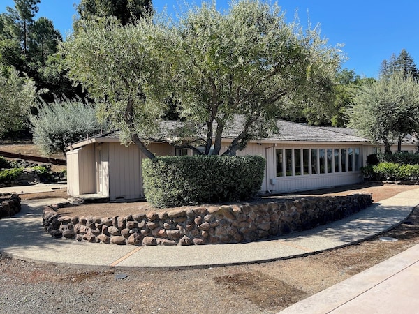 The Bunkhouse At Harwood Farms, Los Gatos Ca. 3br, 3ba, Heated Pool & Views - San Jose, CA