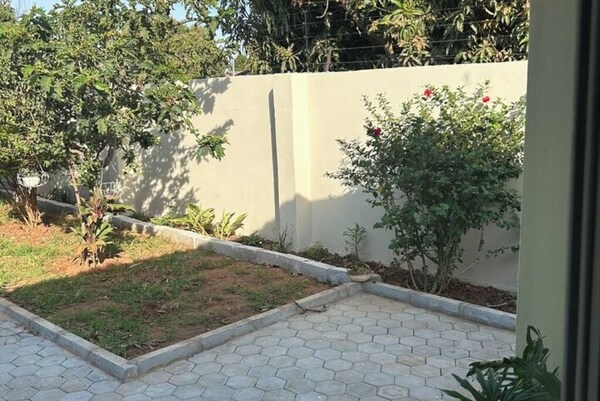 Mango Gardens - Lusaka