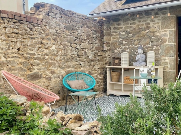 Villa Medena  Séjour Tout Confort + Jacuzzi - Mayenne