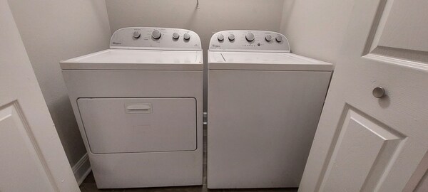 Apartment In The Suburbs, Near The Moll And Stores (Pet Friendly). - Spring, TX