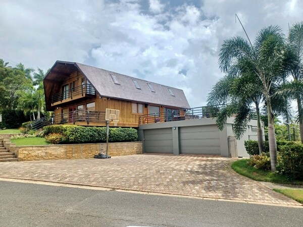 Sun Set Log House. - Puerto Rico