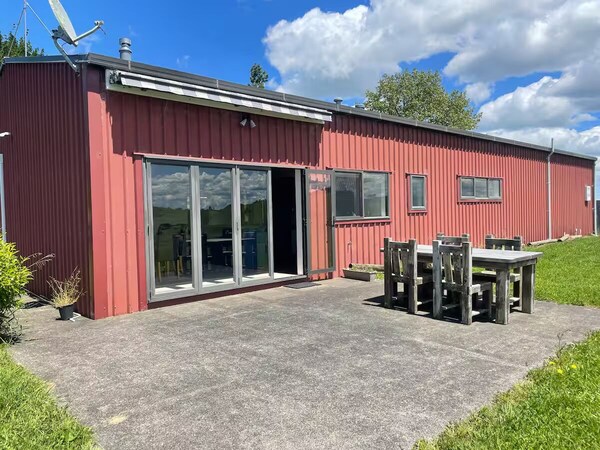 Rustic Red Barn - Te Kauwhata