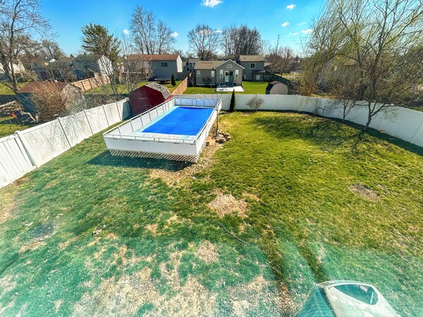 Spacious Family Home - 20 Min To Downtown Columbus. 2 Car Garage & Yard! - 倫敦