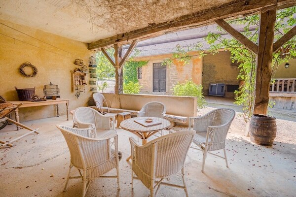 Les Jacines, Maison De Vacances - Bourgoin-Jallieu