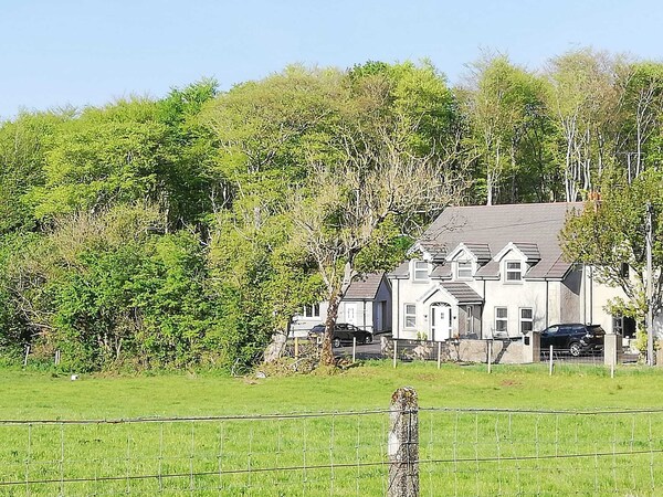 Irish Open 2025 Large House Sleeps 14. Beside Forest & Beach. 30mins To Portrush - Limavady