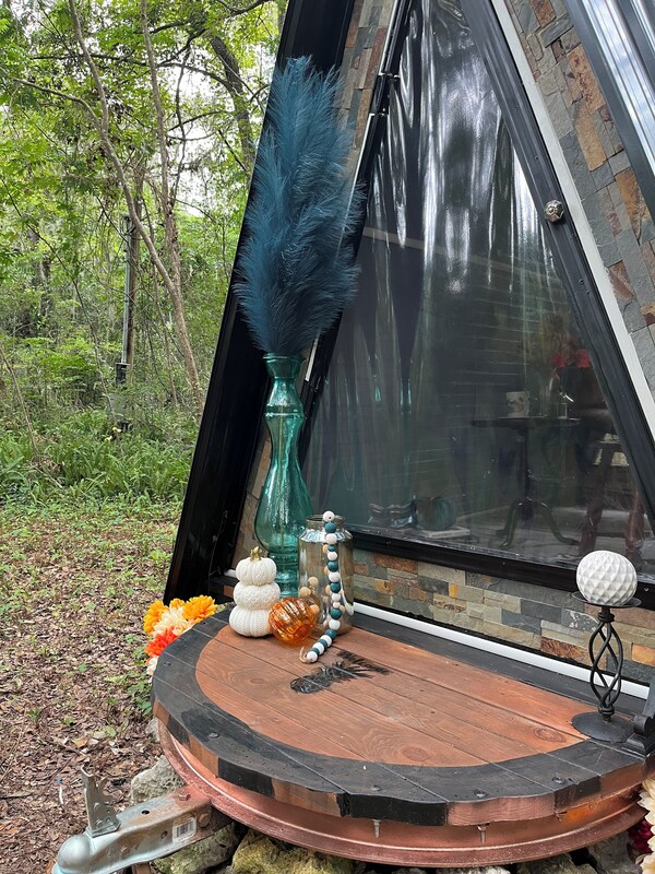 Charming Aframe Tiny Home Sleep Capsule Bungalow With Ac & Wifi In Great Ocala - Ocala, FL