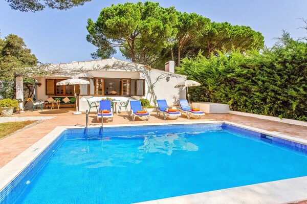 Villa Simão | Private Pool | Garden | Bbq | Wi-fi | 5m Drive To Beach - Albufeira