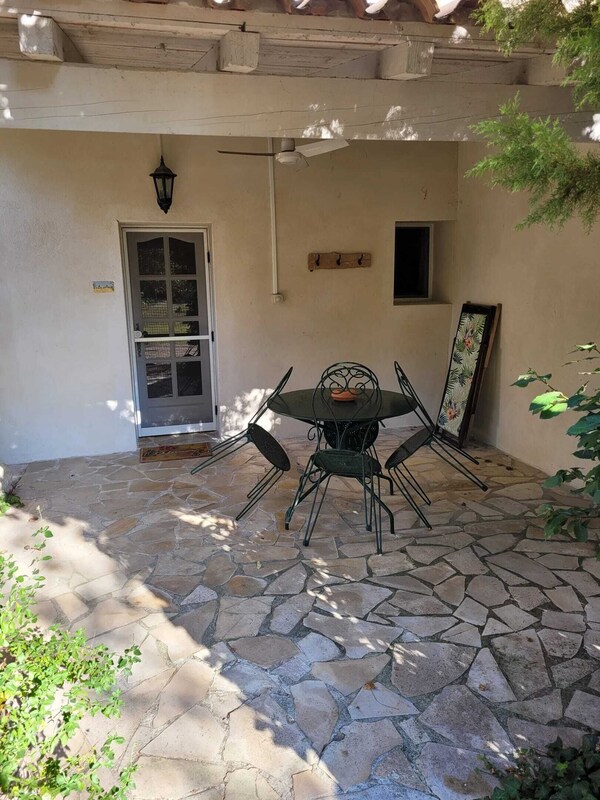 Homerez - Familienwohnung In Arles Mit Garten Und Pool - Arles