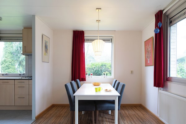 Detached Holiday Bungalow For Six People - Friesland
