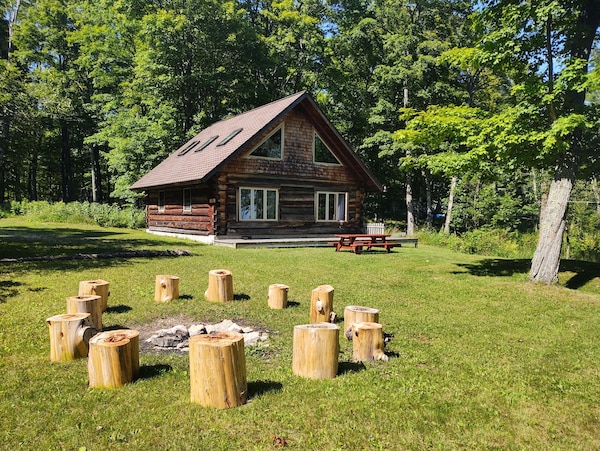 Sunrise Nook - Door County, WI