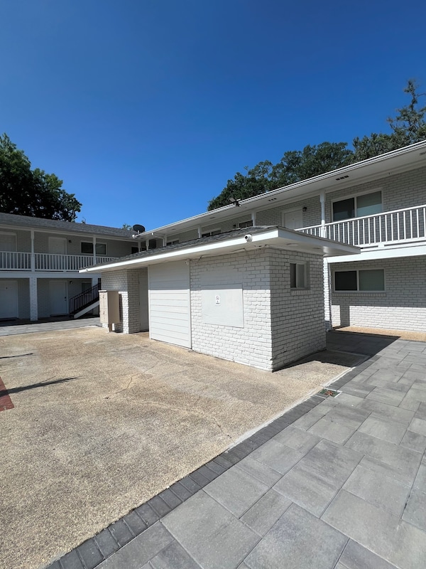 Sandy Shores 1 Bed Apt Biloxi Ms - Harrah's Gulf Coast