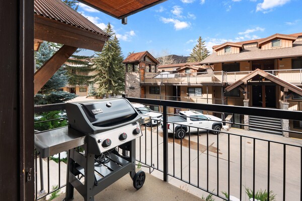 Crestwood 2104 Deluxe 1 Bedroom - Aspen, CO