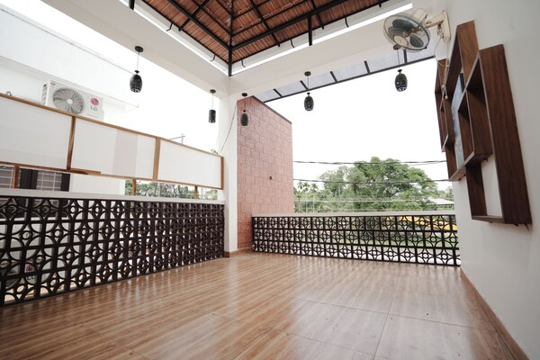 4-bedroom Villa In Charming Alappuzha With Ac, Wifi. Relax And Unwind. - Alappuzha