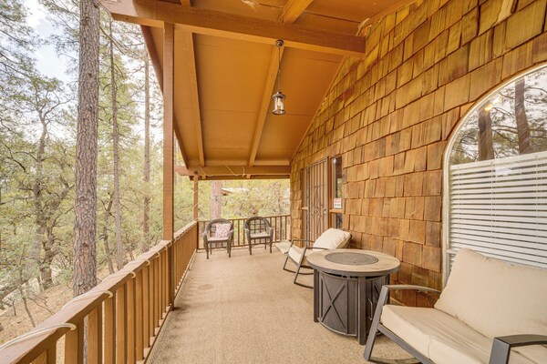 Near Fossil Creek & Trails: Scenic Pine Cabin! - Pine, AZ