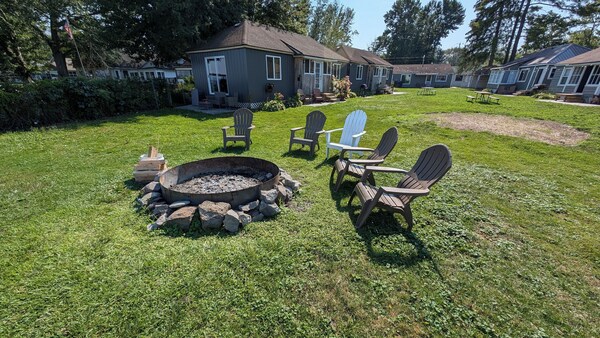 #5 - New Construction - Beautiful 2 Bdrm, 1 Bath Cottage With Patio In Stow Ny - Chautauqua Lake, NY