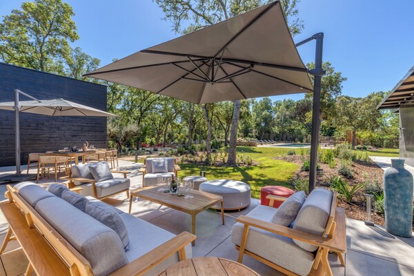 Superb 5 Bedroom Villa, 400m From The Sea, In The Golf Of St Tropez. - Ramatuelle