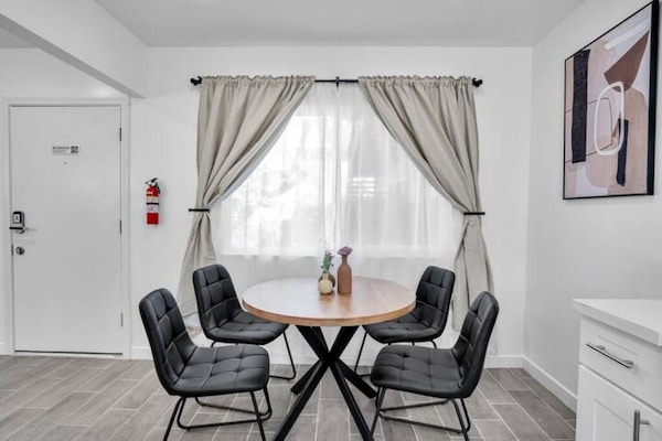 The Socal Bright & Cozy Hideaway - Brand New! - Whittier, CA
