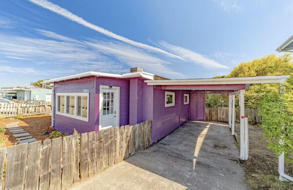 Unforgettable Dog-friendly Retreat - Fortuna, CA