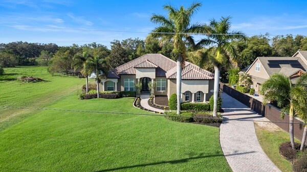 4-bedroom Vacation House With Pool In Kissimmee Close To Attractions. - St. Cloud