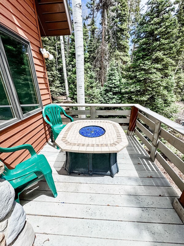 Escape Into Nature - Cozy Beaver Cabin By Eagle Point Ski Resort & Puffer Lake - Utah