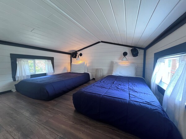 Tiny Home 01: The Tulip - Lake Texoma