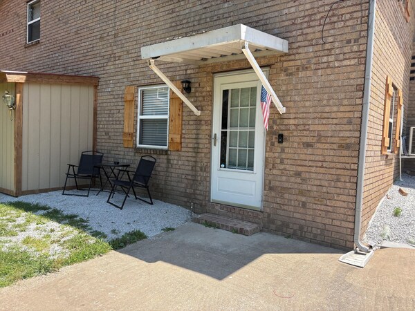 Cozy 1-bedroom Apartment With Ac, Wifi In Enjoyable Harrison - Harrison, AR