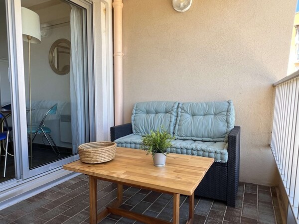 Studio Pour 4 Personnes Avec Vue Mer Sur Le Port D'hyères - Porquerolles