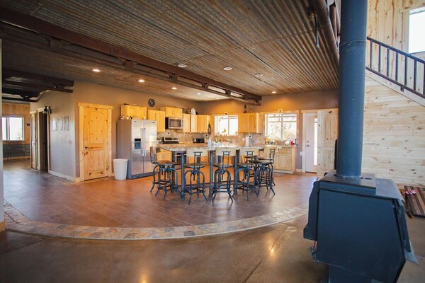 Spacious Mountain Lodge In The San Juan Mountains. - Colorado