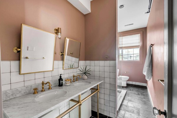 New! Restored Residence In Downtown Charleston - Charleston, SC