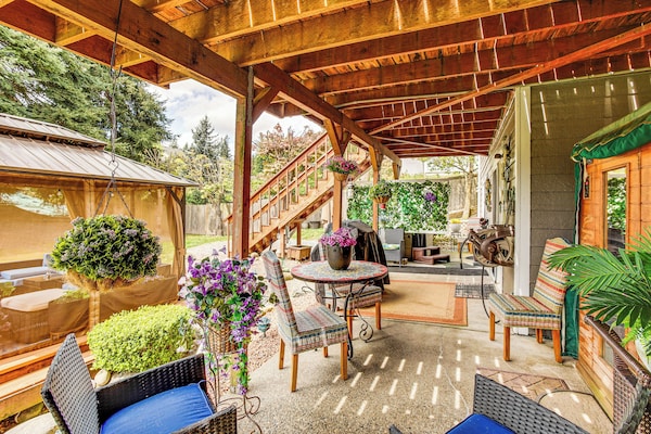 Lower-level Apt W/ Hot Tub & Sauna In Graham! - Washington