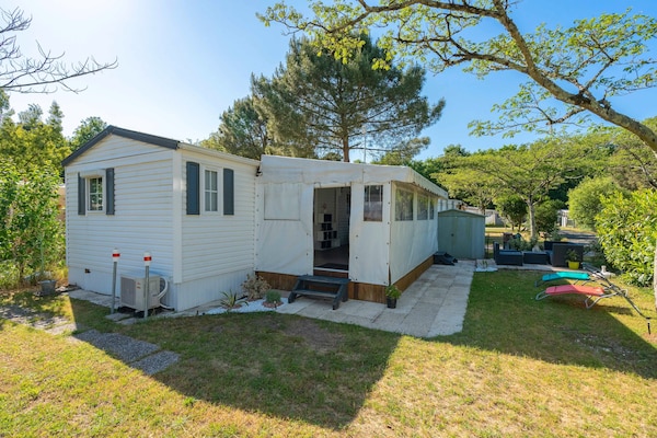 Mobile Home 'La Tremblade' Avec Piscine Partagée, Terrasse Privée Et Jardin - Saint-Trojan-les-Bains