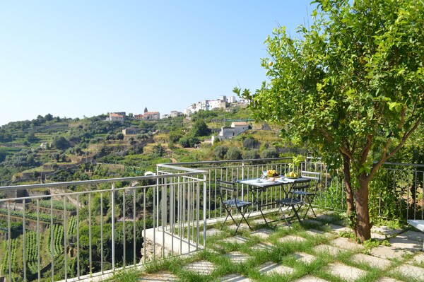 Antico Casolare Attic, Trekking Lovers Vacation Homes With Splendid Views - Ravello