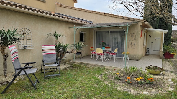 Maisonnette Avec Jardin à La Campagne - Suze-la-Rousse