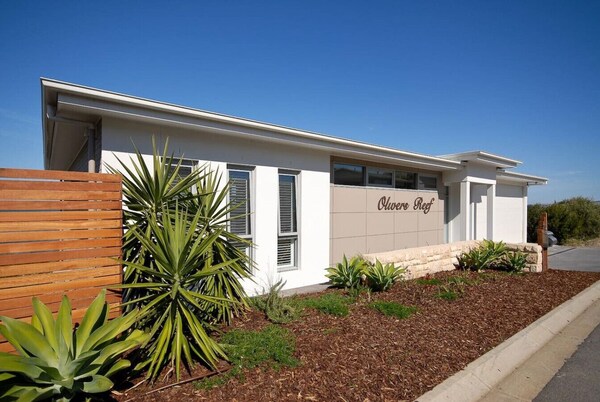 Oliver's Reef At Mccracken - Victor Harbor