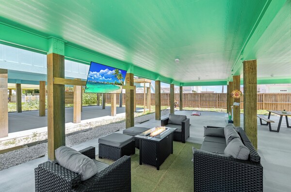Beach Retreat You Won't Want To Miss! - Corpus Christi, TX