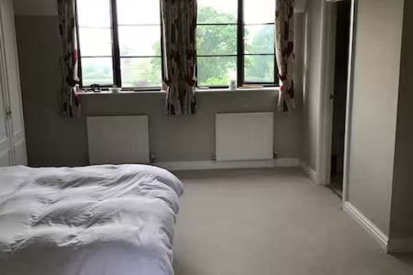 40 Acres, Shropshire Hills Retreat & Games Room - Shropshire
