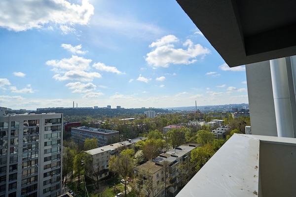 Top Spot In Riscani! 1br Near Shops & Restaurants - Kişinev