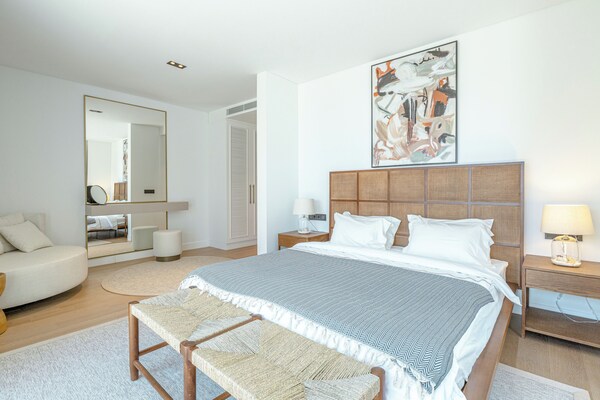 Beachfront Villa With Hotel Amenities Inside A 5 Star Resort - Bodrum