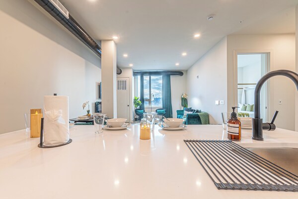Vibrant Visit 4br, 4bath, Park 2cars Free/ 20% Off - New York