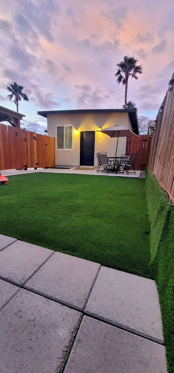New Charming 2-bedroom Casita In Nice El Centro With Wifi, Ac - El Centro, CA