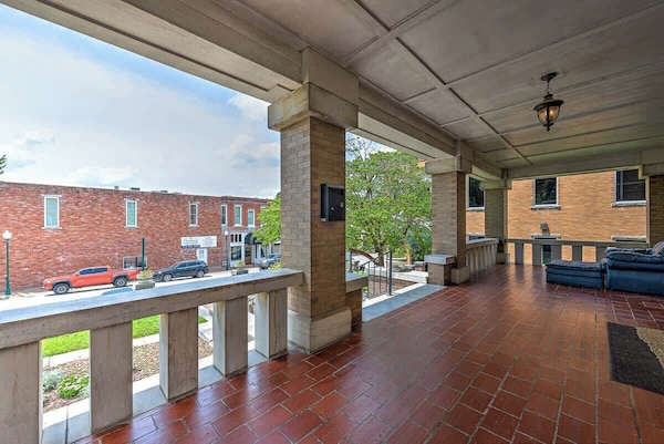 The Uptown Suite @ The Historic Connely Harrington - Dripping Springs, OK